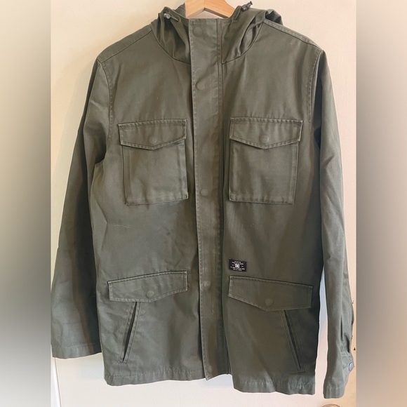 DC Shoe Co | Jackets & Coats | Dc Shoes Military Green Jacket | Poshmark